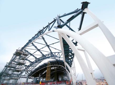 Page 41 - AAHK_SR2013_E